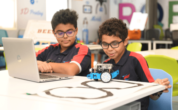 STEM Education: Igniting a Bright Future in CBSE Schools - Droidoo